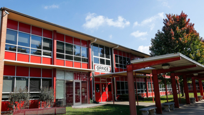 Pershing Middle School Open House by Angelia Cox on Prezi