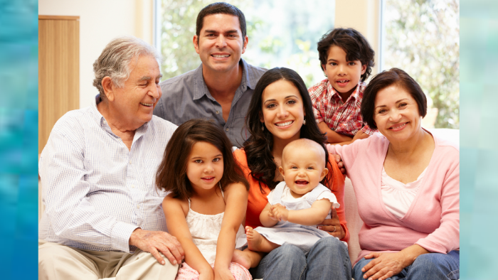 우리 가족을 소개합니다 by somin Shin on Prezi