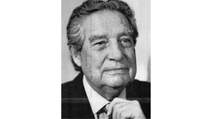 1931 - Publicó primero by Brandon Leitz on Prezi