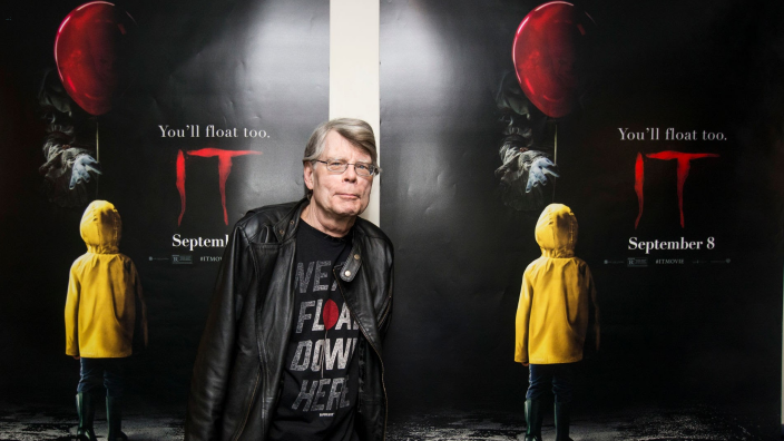 stephen king by addison graves on Prezi