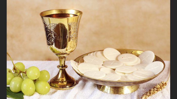 Cud eucharystyczny – zespół zjawisk związanych z sakramentem by Mapet ...