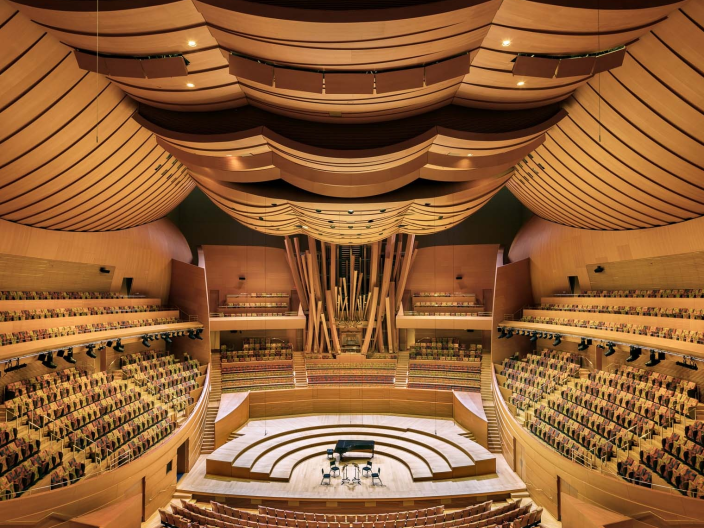 Taylor G. - Walt Disney Concert Hall by Taylor Garza on Prezi