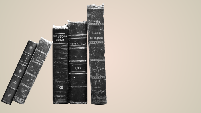 Fahrenheit 451: Analyzing the Dystopian Theme by Bhuvan Karthik Vijay ...