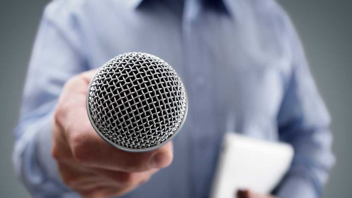 Aplicaciones para el reporteo con móviles by Martín Carrasco on Prezi