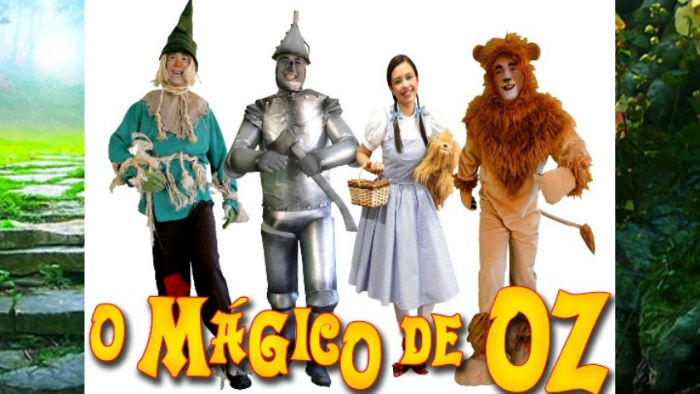 Doroti vivia numa fazenda com a tia Ema e o tio Henrique. A by Bandeira ...