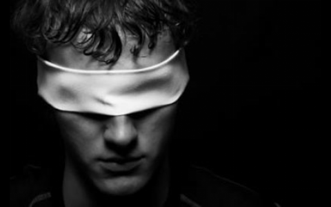 ~ A Man Who Had No Eyes Ela-10C by Gus Robleto on Prezi