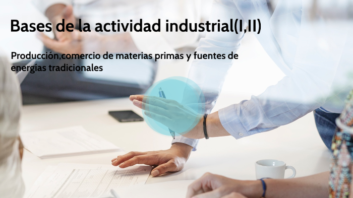 factores de producción by Laura Aranda bonaño on Prezi
