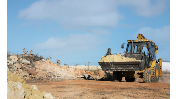 Sistem Informasi di Parama Group by Erwin Sandag on Prezi